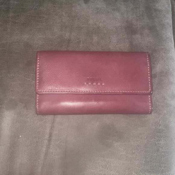 Fossil | Bags | Fossil Wallet | Poshmark